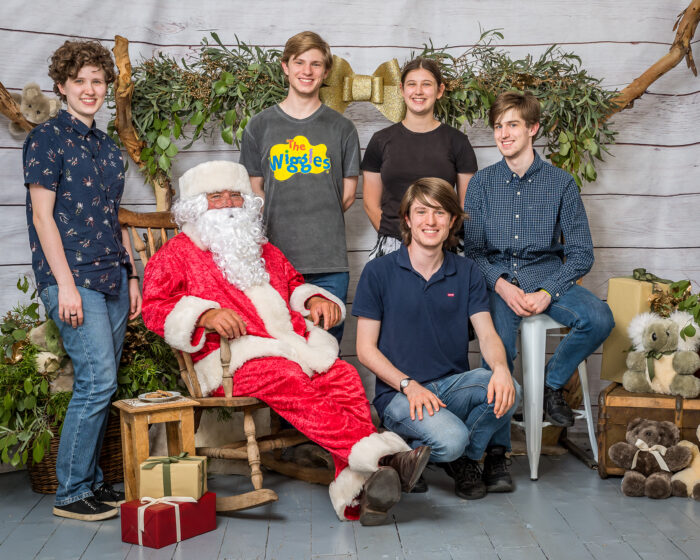 Santa Claus is in the Building - Tambo Teddies